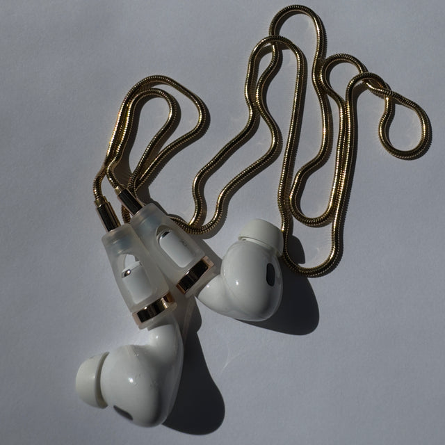 AIRPOD HOLDER CHAIN – VERAMEAT
