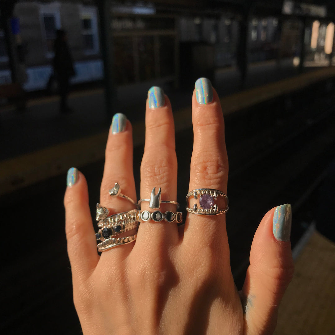 TINY BABY TOOTH RING – VERAMEAT