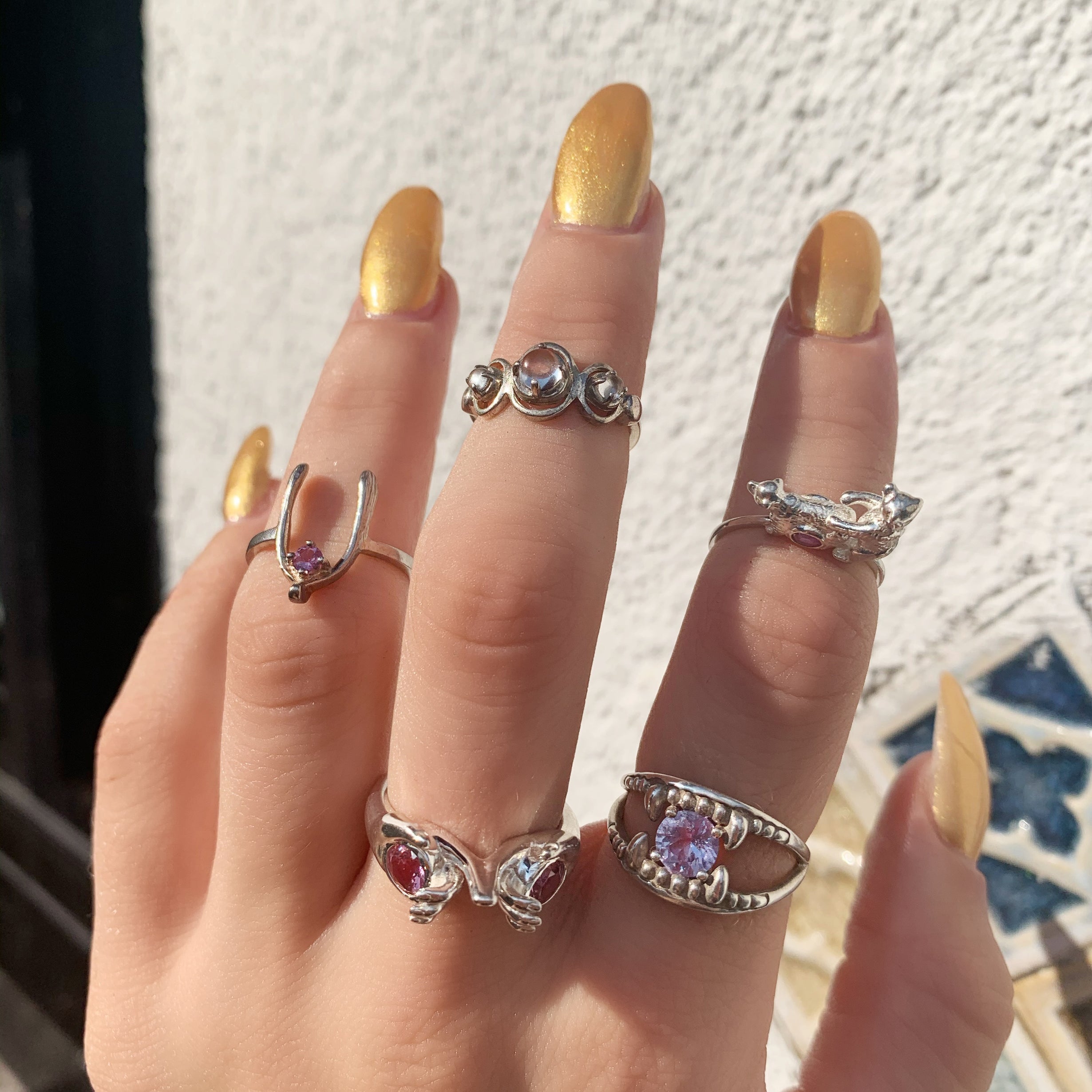 VAMPIRE BITE ALEXANDRITE RING – VERAMEAT