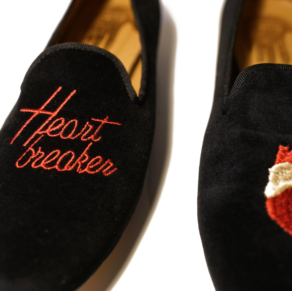 SMOKING SHOE HEARTBREAKER